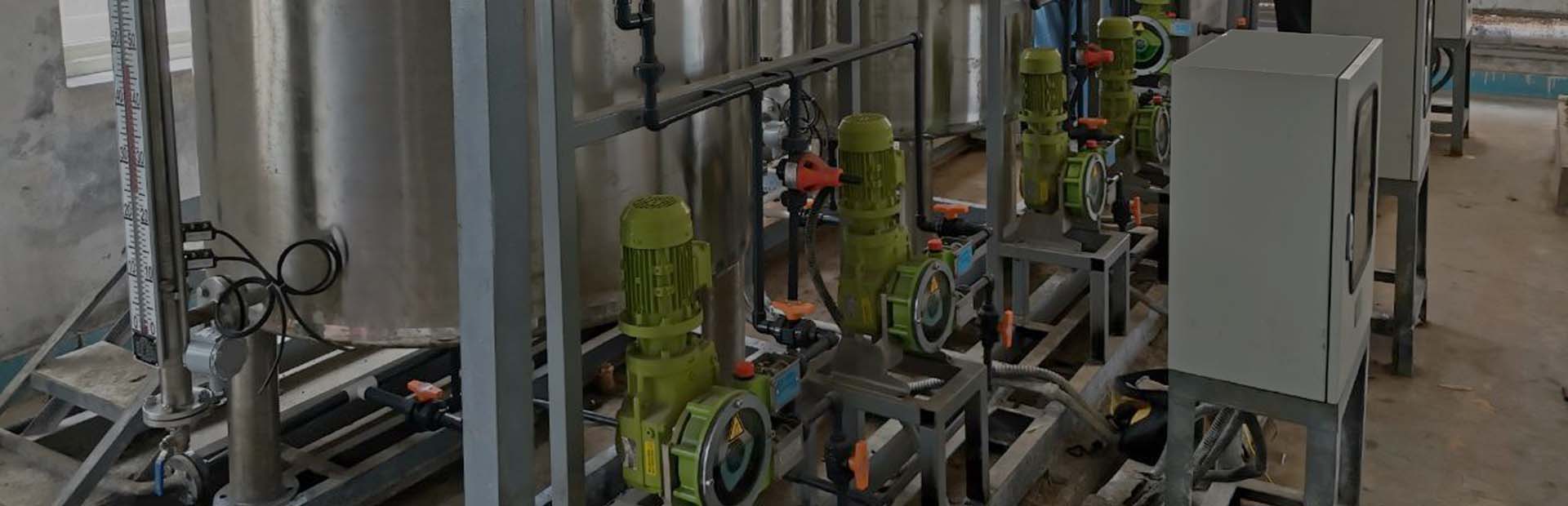 Sodium hypochlorite dosing device